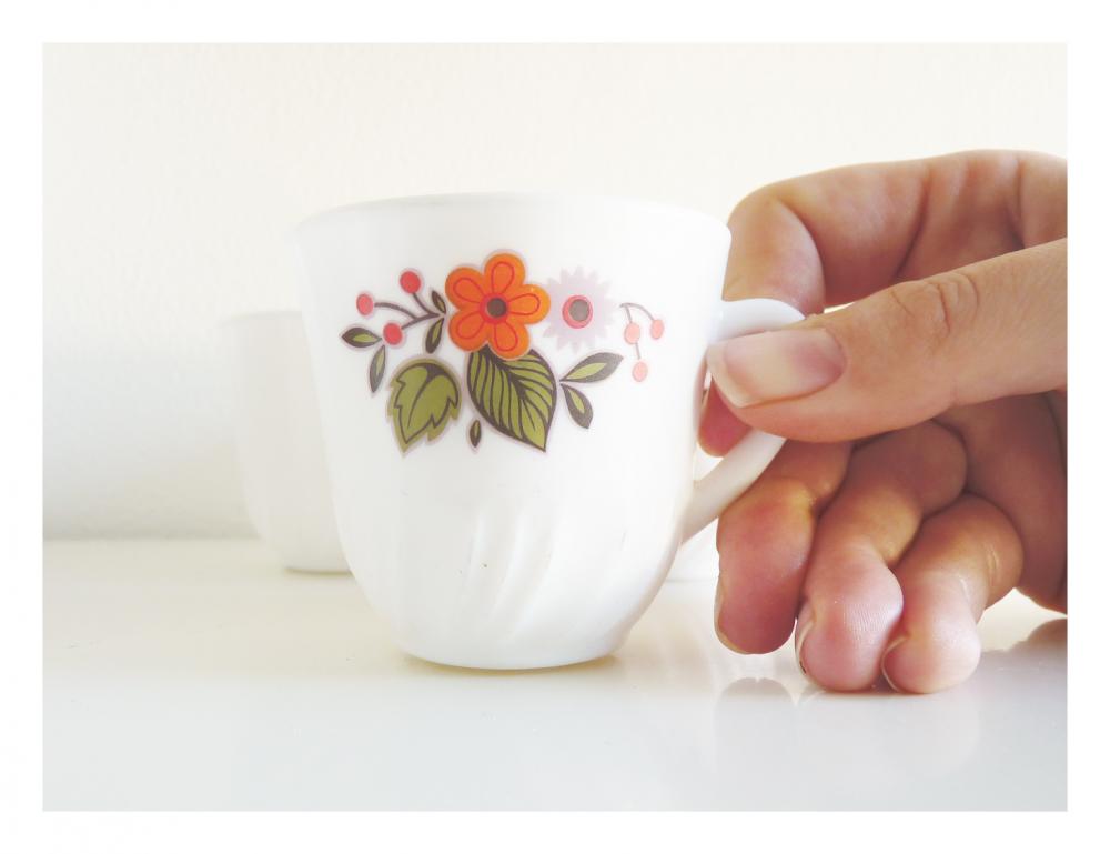 Hippie Tea Cups. Set Of 5 From The 60's. Orange, Red, Green, Flowers ...
