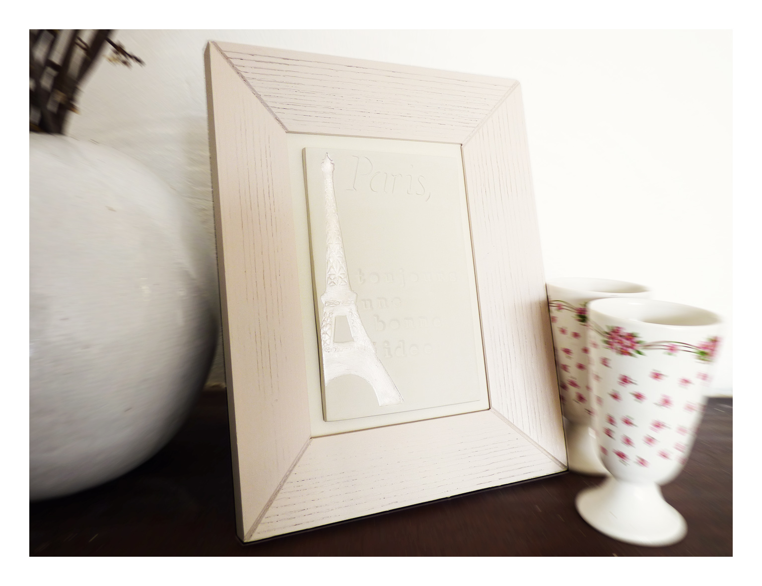 Paris Eiffel Tower Ceramic Art. Wall Tile With Reflecting Paint. Framed ...